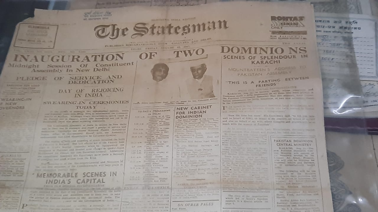 75 years of Independence: A look back on the newspaper headlines on 15 ...
